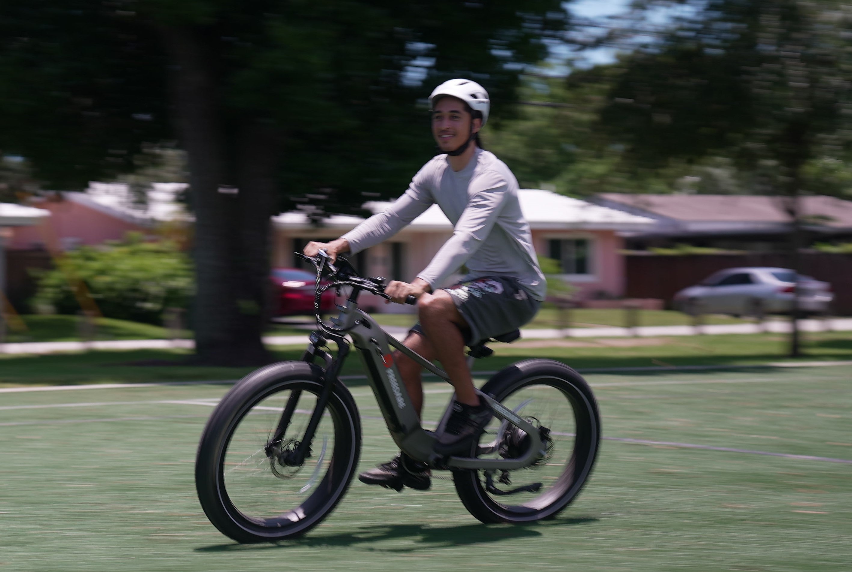 The Importance of Wearing a Helmet: Essential for E-Bike Riders – Freedare