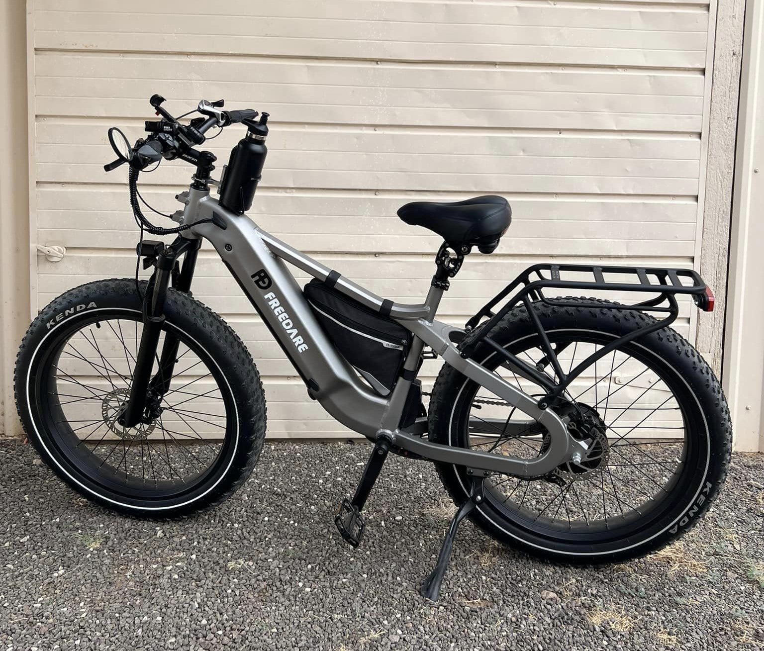 Ways to Accessorize and Personalize Your E-Bike – Freedare